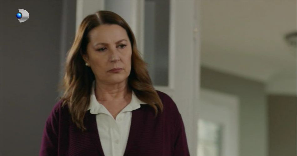 Rezumat „Minciuni de familie”, episodul 18, difuzat în 23 iulie la Kanal D: Oylum află că Tolga ...