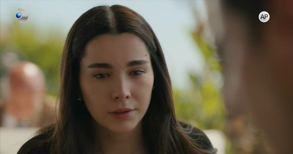 Rezumat „Minciuni de familie”, episodul 36, difuzat în 18 august la Kanal D: Tarik află că nu ...