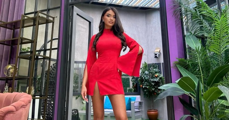 Criss a suferit o intervenție chirurgicală! Cum se simte fosta ...