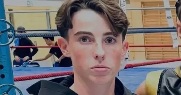 Benjamin, un adolescent de 18 ani, și-a pierdut viața în timp ce ...