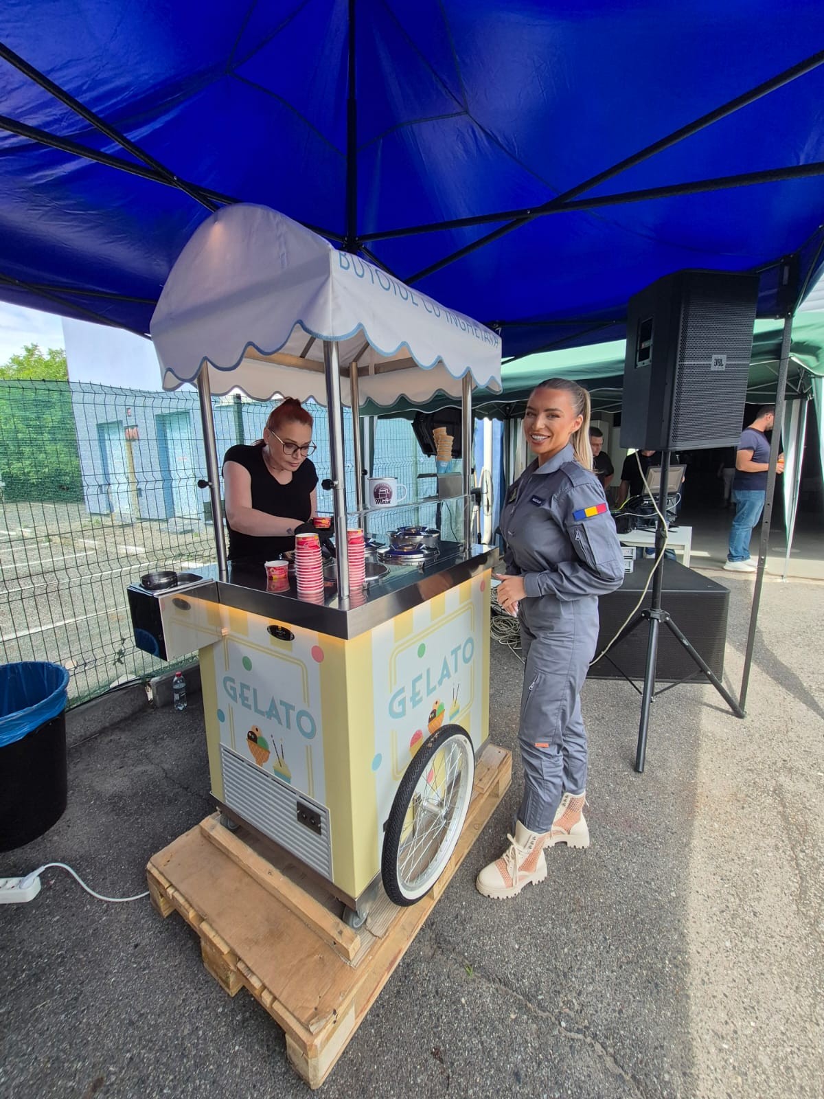 (P) Butoiul cu Înghețată, alături de Kanal D România la BBQ Party ...