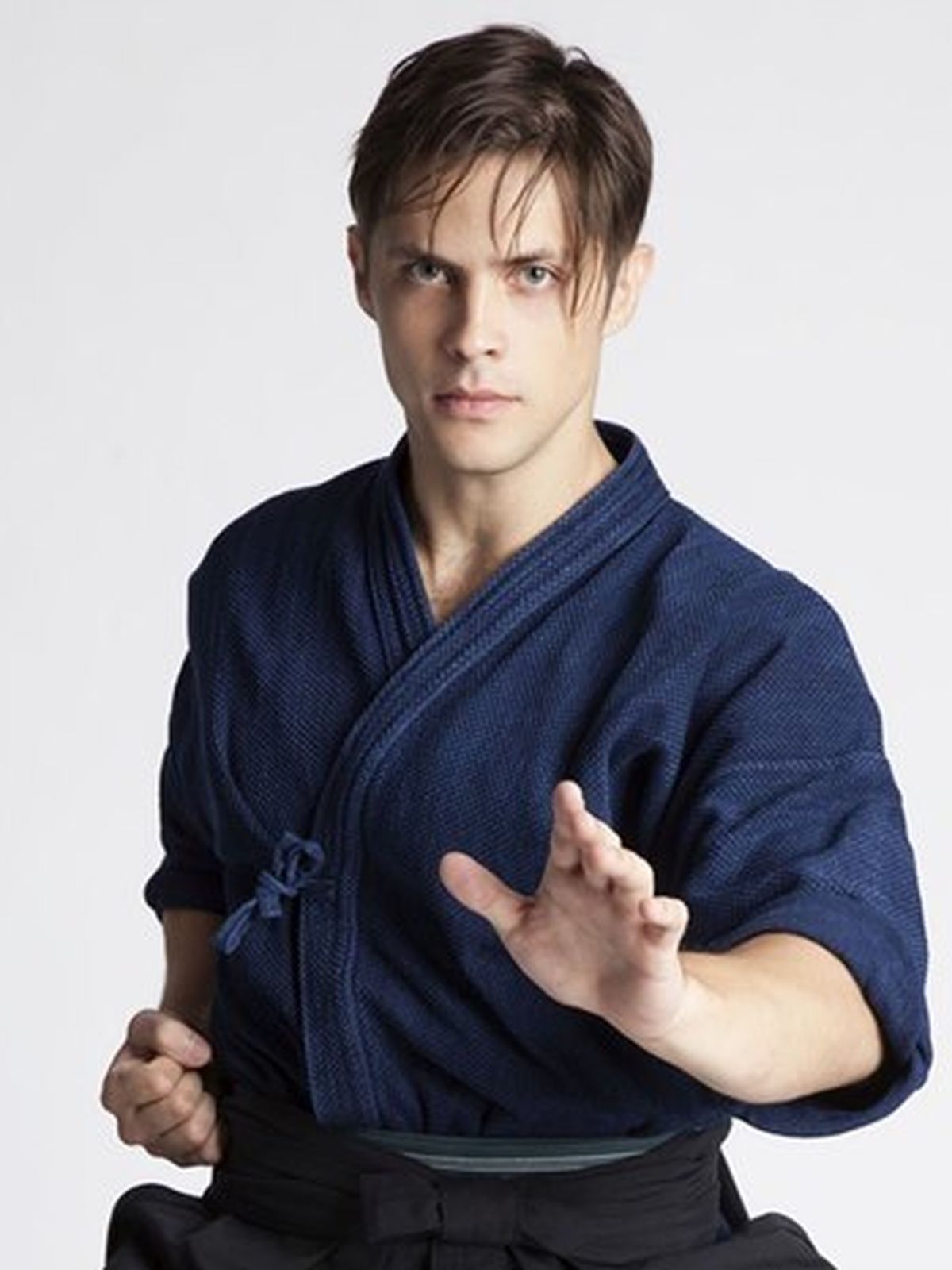 Carismaticul actor, Baris Alpaykut (OZAN din "Dragoste infinita ...