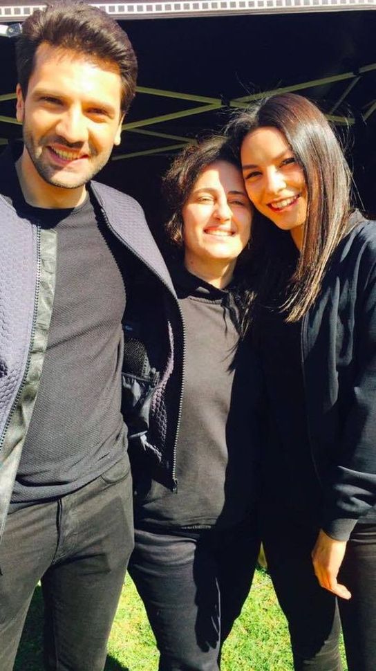 Ea este cea care l-a facut mereu sa zambesca! Iata cat de apropiati ...