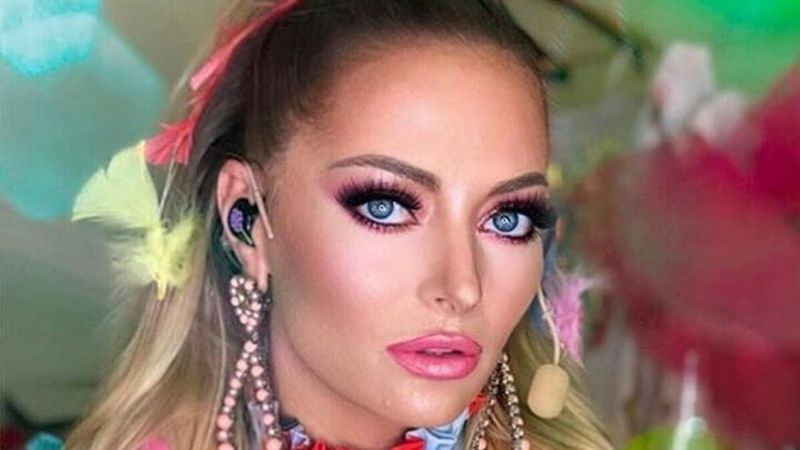 E oficial: Delia a facut anuntul despre sarcina! Fanii sunt in culmea ...