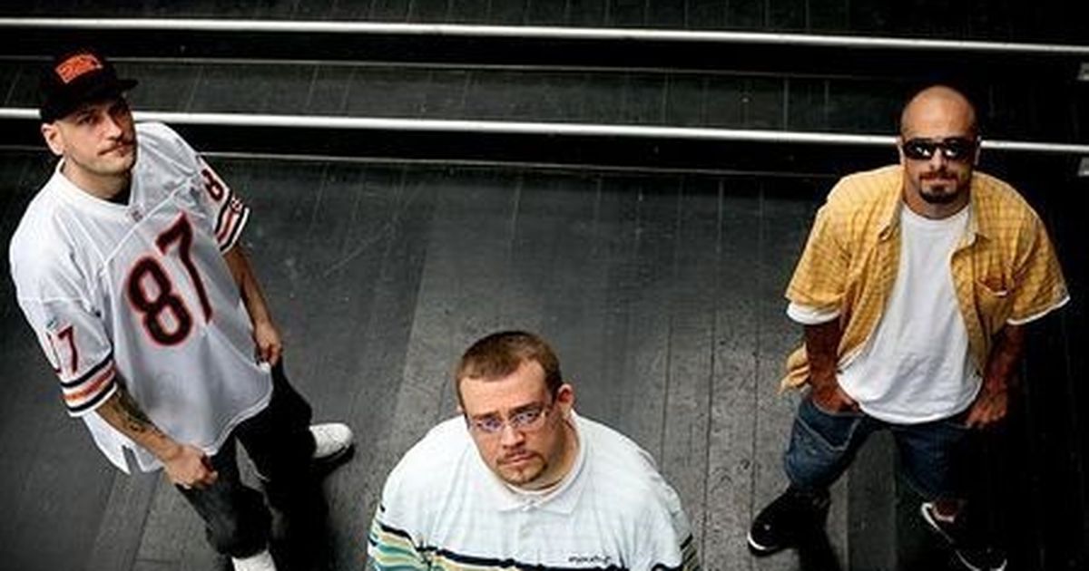 BUG Mafia la 19 ani de la infiintare. Top 15 cele bune piese ale trupei ...