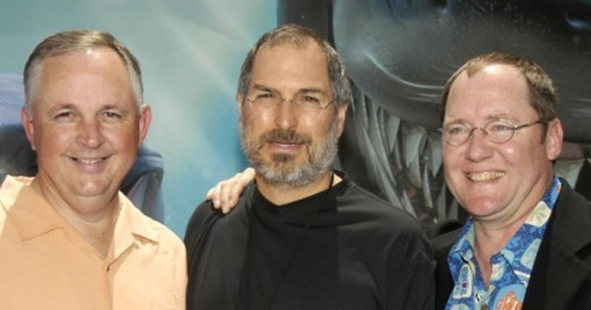 Directorul de creaţie al studiourilor Pixar, John Lasseter si Ed ...