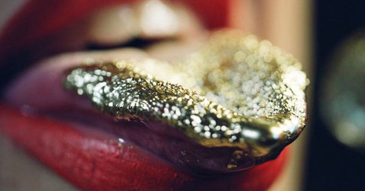 Si-a pus asta sub limba inainte de culcare si a ramas blocat dupa ce s ...