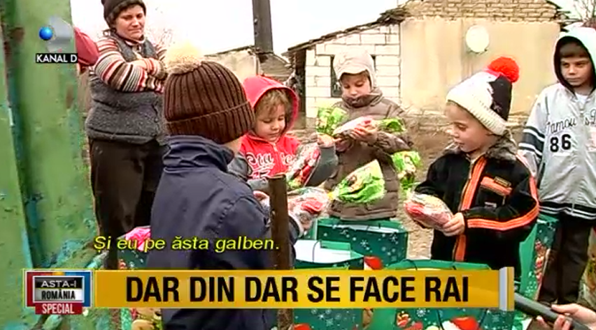 Atunci cand Dumnezeu iti ia cu o mana iti da cu alta! Opt copii sarmani ...