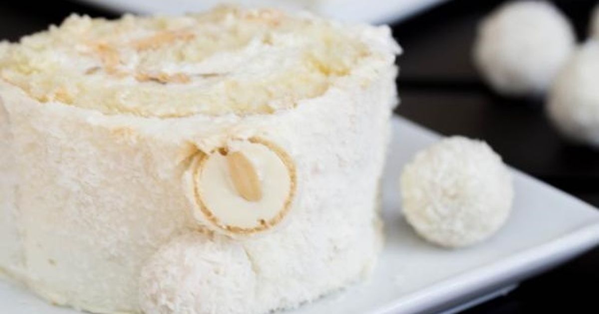 Rulada "Raffaello", perfecta pentru masa de Paste! Cum se prepara ...