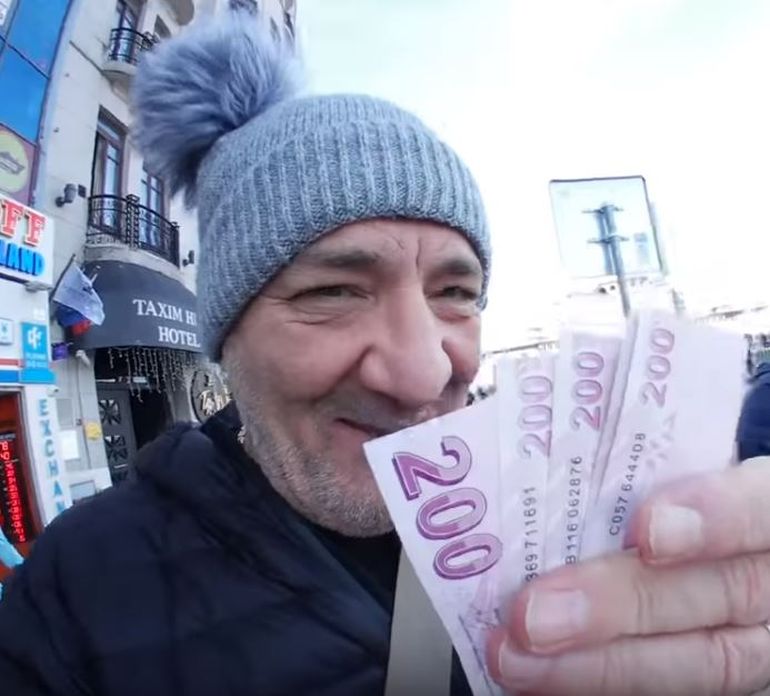 Ce face Nelson Mondialu in Istanbul! - Kanal D Romania