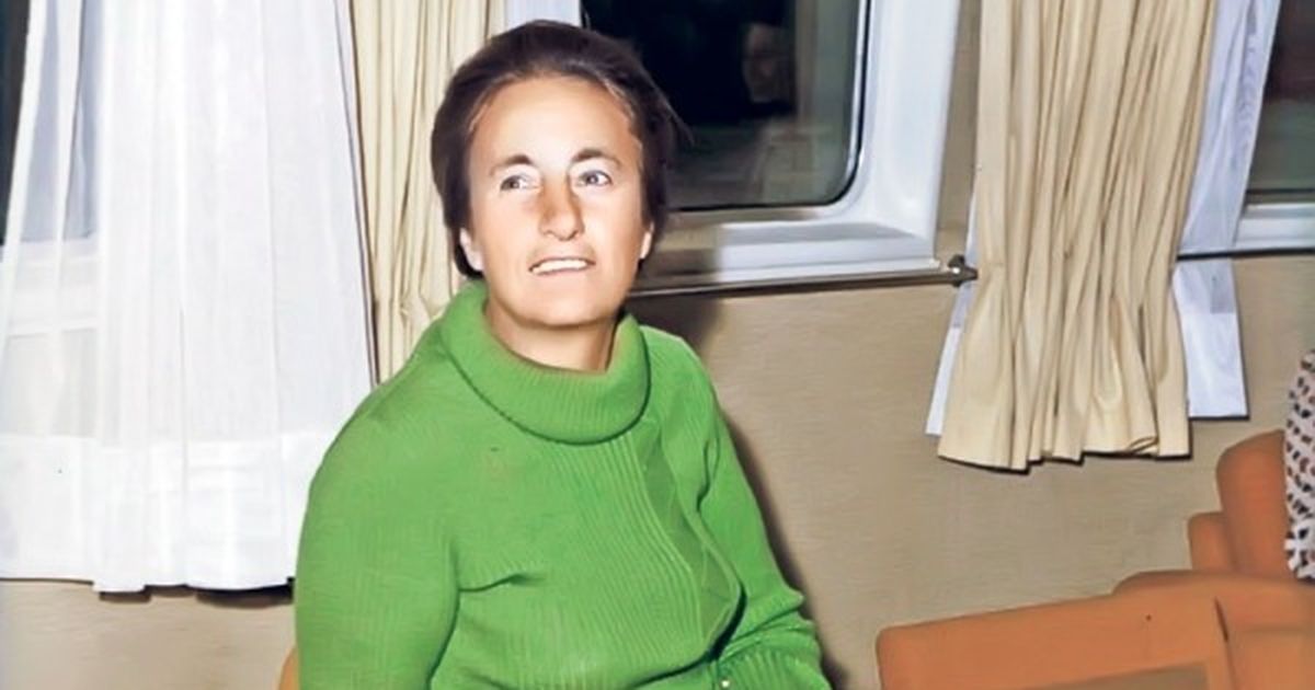 Ce facea Elena Ceausescu in baie, atunci cand nu o vedea nimeni - Kanal ...