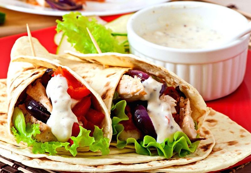 Shaorma facuta in casa: iese mai buna ca la shaormerie - Kanal D Romania