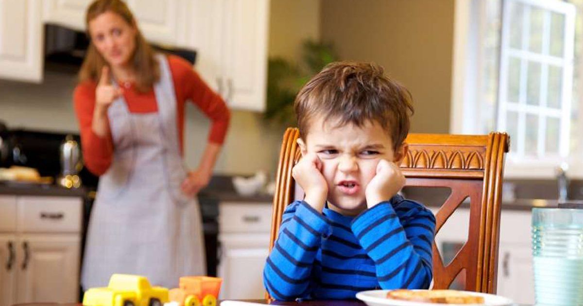 Educatia cu "Fii cuminte!" Sa nu le cerem copiilor sa fie cuminti ...