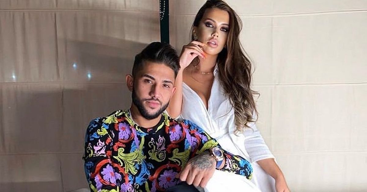 Andra Volos de la „Puterea Dragostei” surprinsă alături de un manelist ...