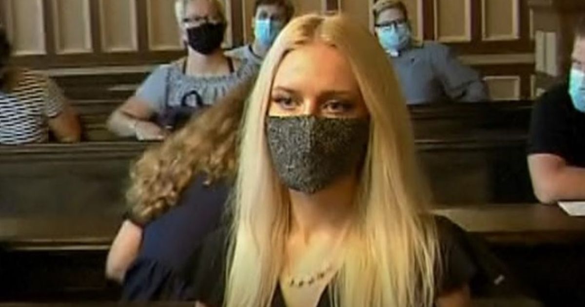 O femeie și-a tăiat deliberat mâna ca să devină milionară în euro ...