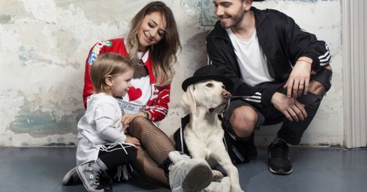 VIDEO - Casă de vedetă. Daddy Cool și Ana Novic așteaptă sărbătorile la ...