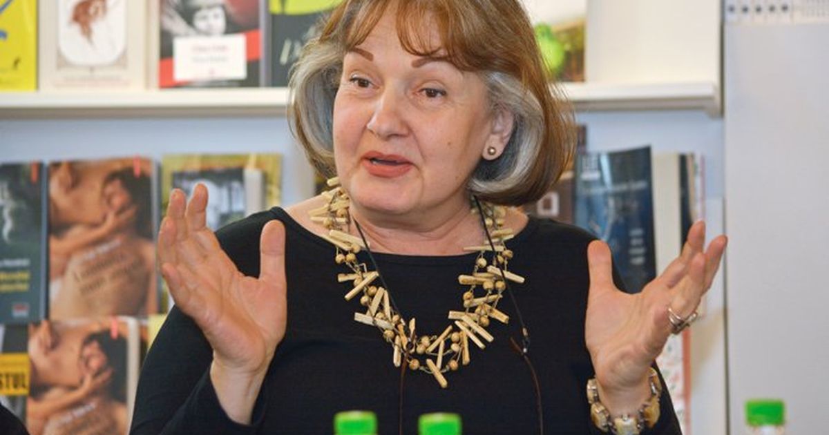 Cum a ajuns să arate Mona Muscă la 14 ani după ce a ieșit din viața ...