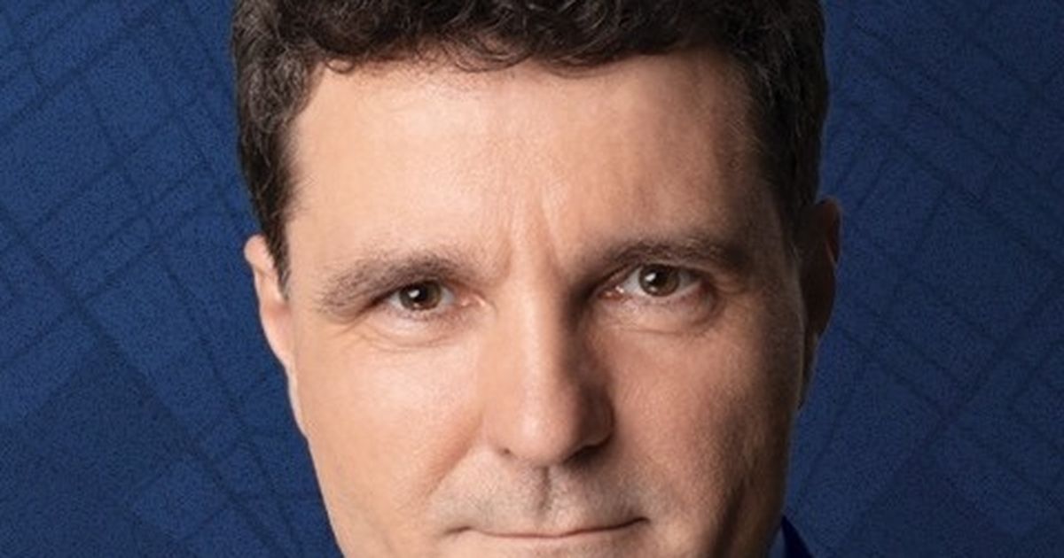 Nicuşor Dan CV: Ce studii are primarul Capitalei? - Stirile Kanal D