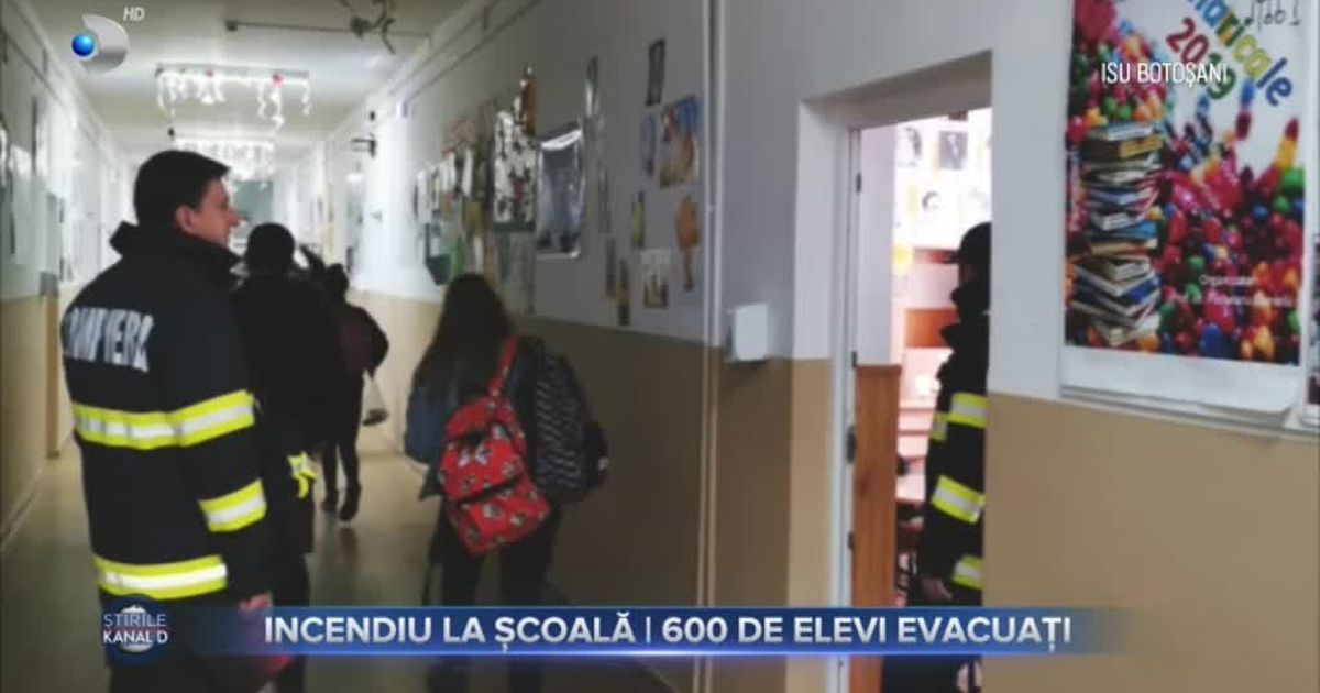 Incendiu la școală - 600 de elevi evacuați - Stirile Kanal D