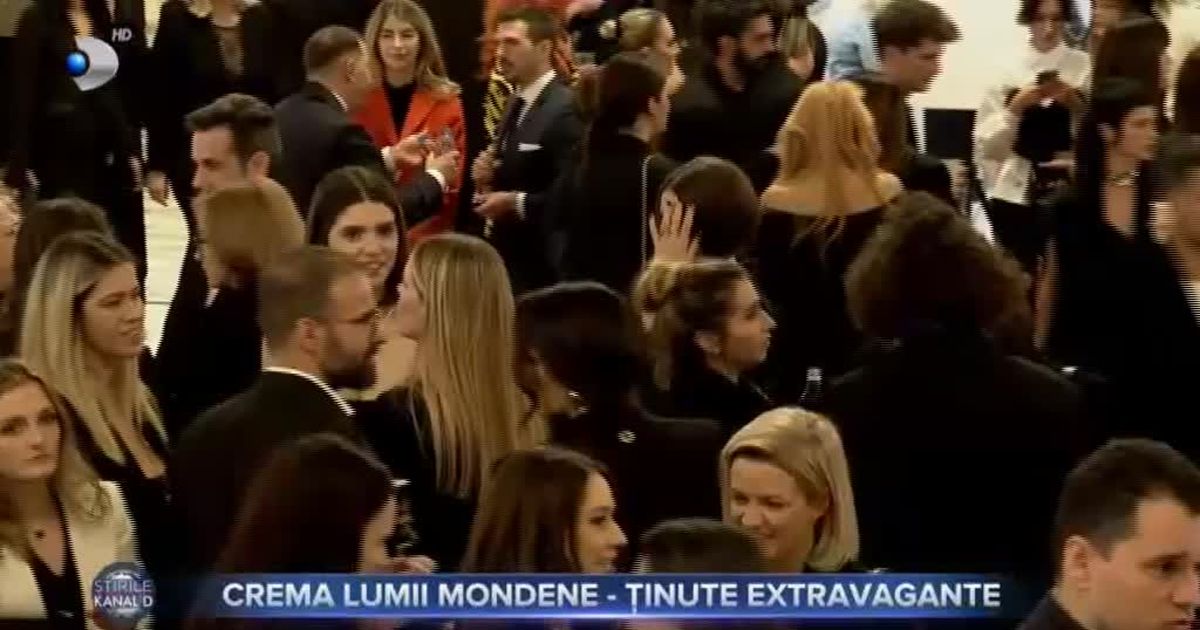 Crema lumii mondene - ținute extravagante - Stirile Kanal D