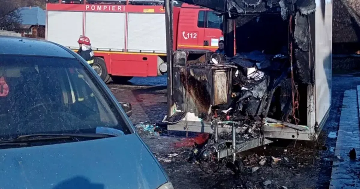 Controale după explozia rulotei de la Botiza. Proprietarul fast food-ul ...