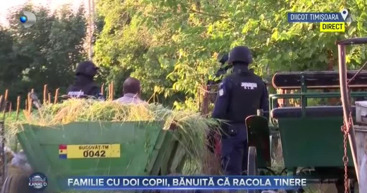Familie cu doi copii, bănuită că racola tinere - Stirile Kanal D