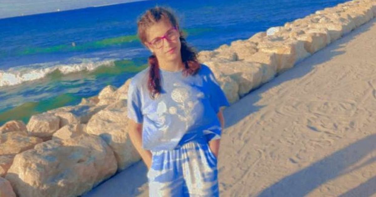 Ionela a plecat dintr-un centru familial și nu s-a mai întors! Fata are ...