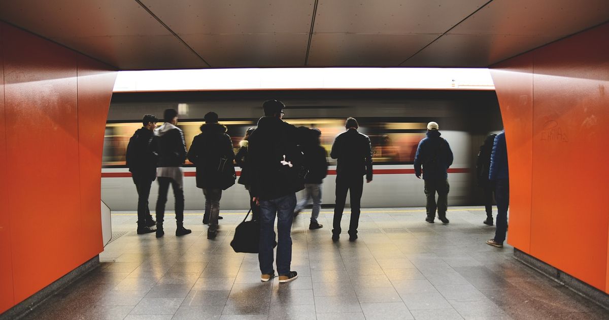 Magistrala de metrou M2 Berceni – Pipera va fi modernizată. Ce ...