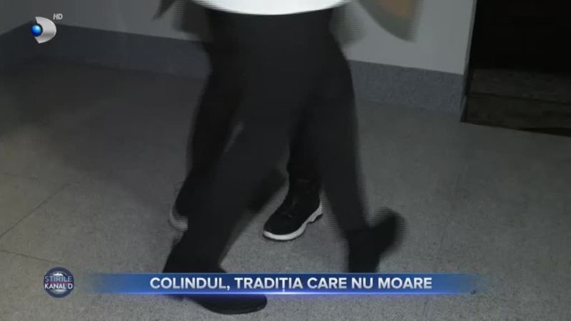 VIDEO- Colindul, tradiția care nu moare. Cete de fete și băieți au ...