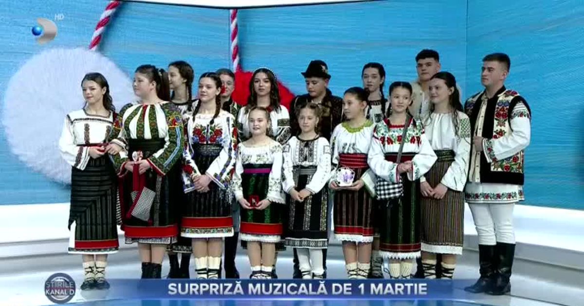 VIDEO - Surpriză muzicală de 1 Martie. Marius Dochița, Dănuț Onoiu și ...