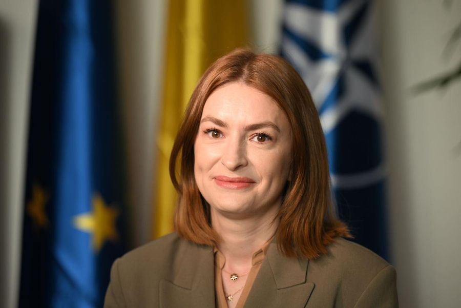 Cine este Ana Maria Cătăuță? CV, experiență profesională și studii ...