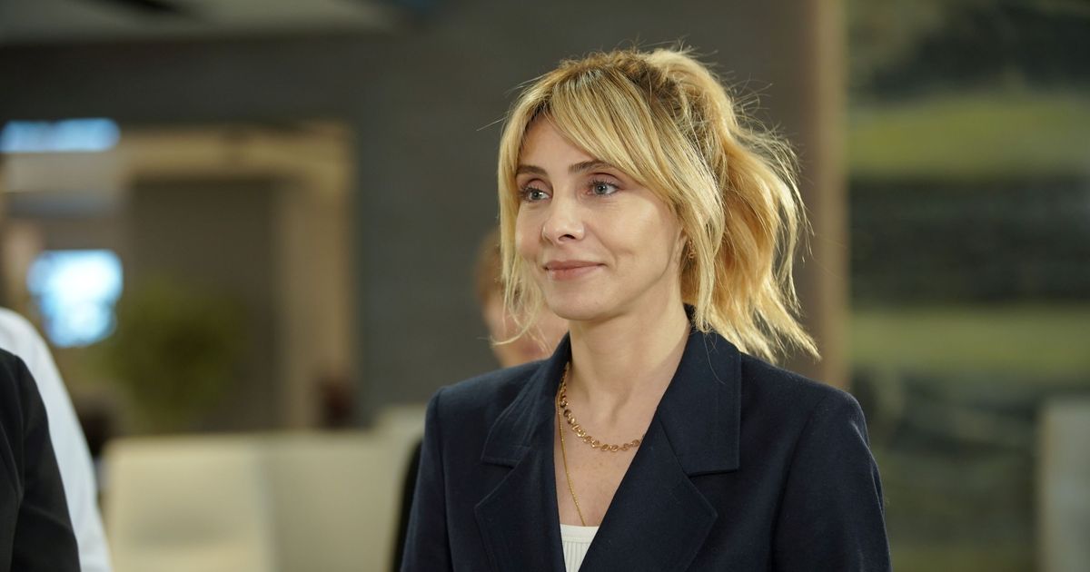 În această seară, de la ora 20:00, în serialul ”Inimă rebelă”, la Kanal ...