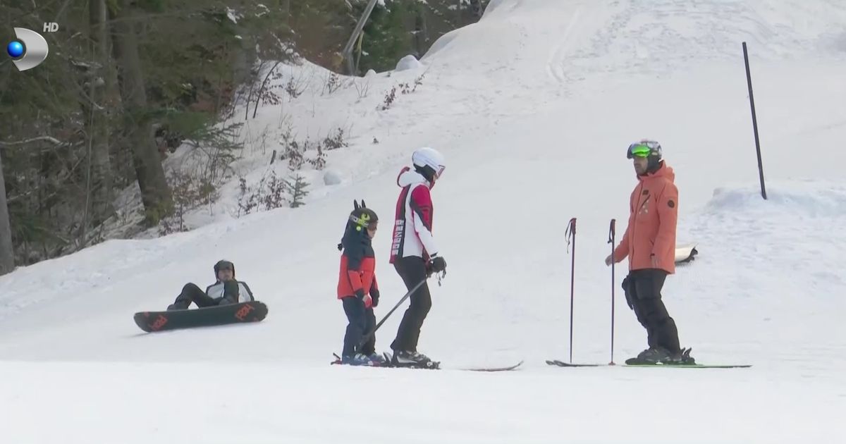 VIDEO „Nu am mai schiat niciodată”. Învață sporturi de iarnă - Stirile ...