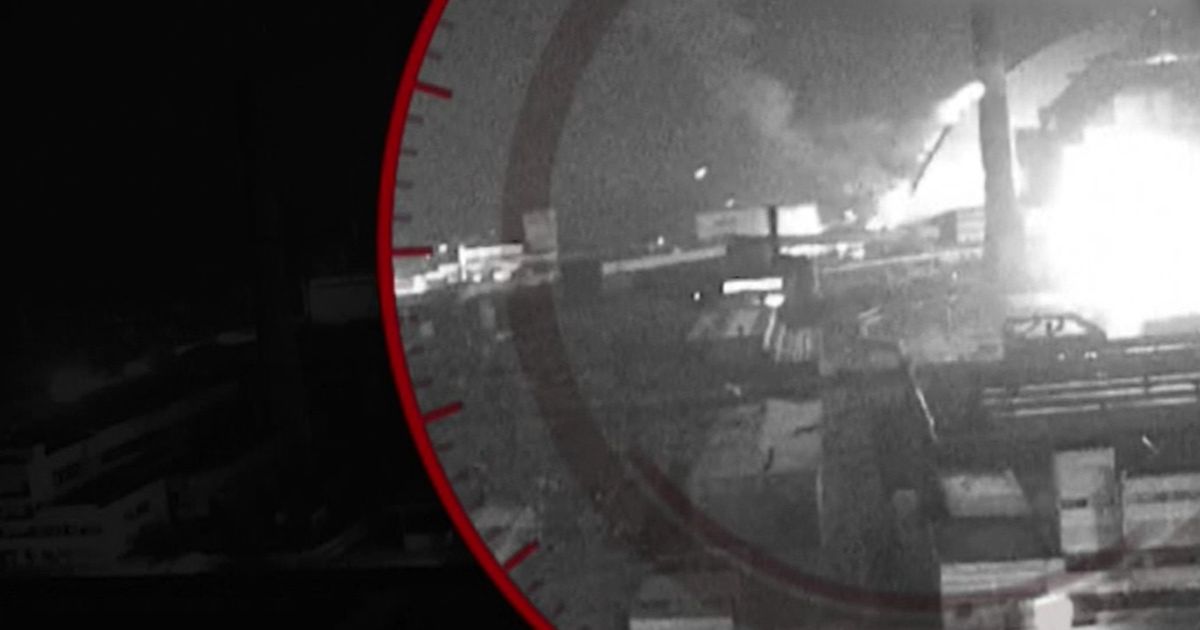 VIDEO Explozie la Centrala Nucleară Cernobîl. Ucrainienii și rușii se ...