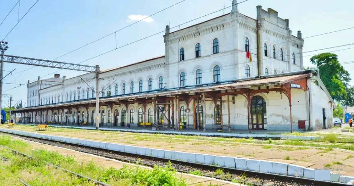 Gara din Suceava care va fi transformată în muzeu, pe modelul ...