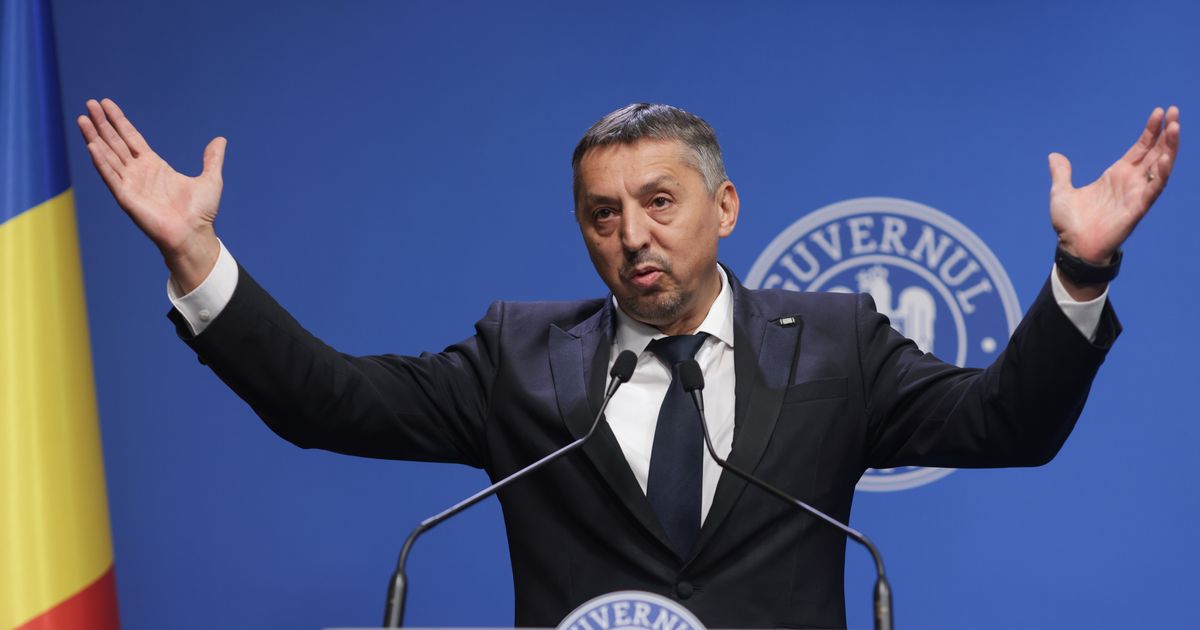 Daniel David spune că protestul profesorilor este „neinspirat şi ...