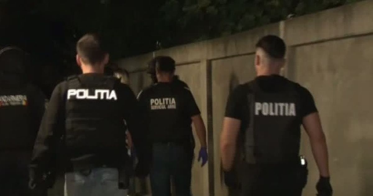 VIDEO Descinderi ale mascaților în Timișoara. Ce au găsit în palatele ...