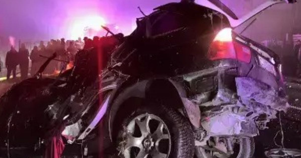 Un afacerist a murit după ce s-a dat cu mașina peste cap. Avea viteză ...