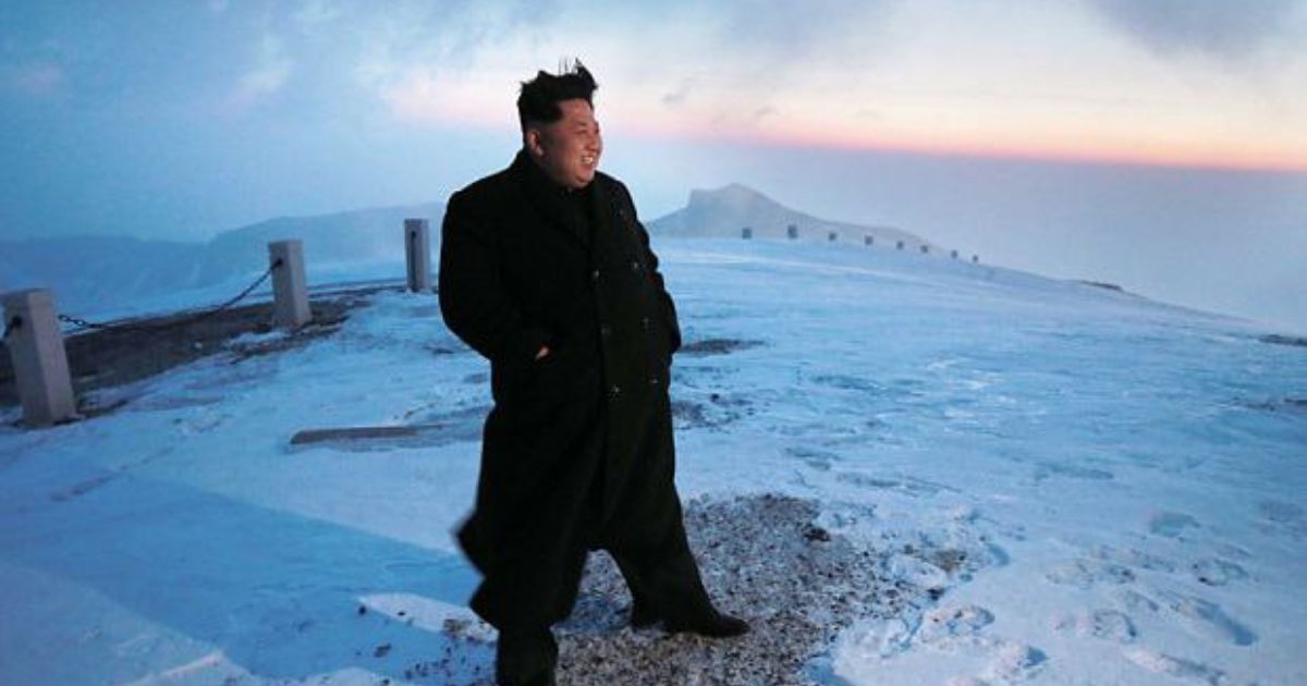 Dictatorul din Coreea de Nord, Kim Jong-un, îi oferă sprijin ...