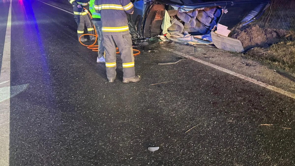 Dubă cu muncitori, implicată într-un accident mortal în Buzău. Sunt și ...