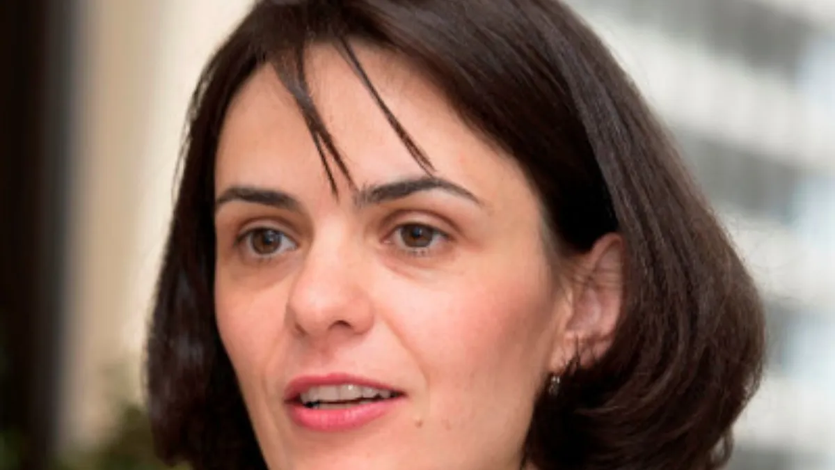 Cine este Delia Velculescu, "Doamna de fier" de la FMI care ar putea fi ...