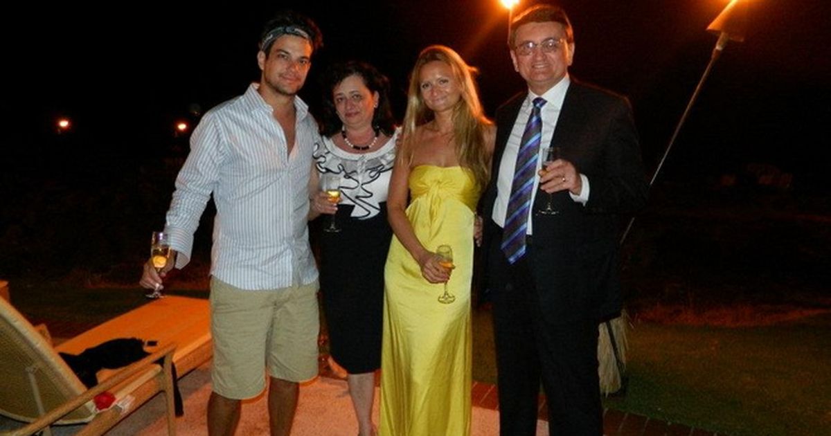 Fata lui Victor Ciorbea este casatorita in Statele Unite cu un mare ...