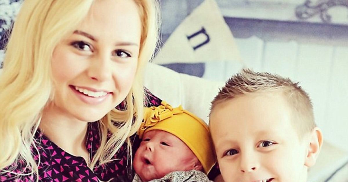 Imagini cumplite! Acest bebelus arata ca un extraterestru. O fetita ...