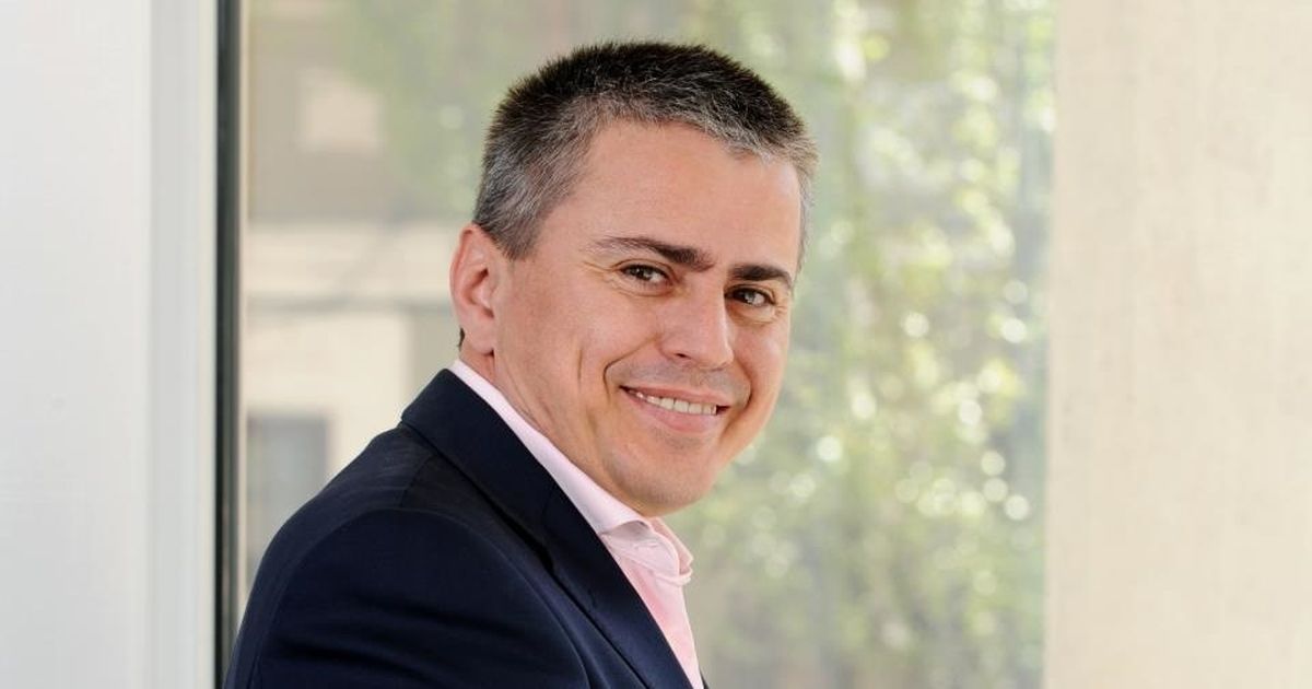 Averea fabuloasa a secretarului de stat care a propus cresterea ...