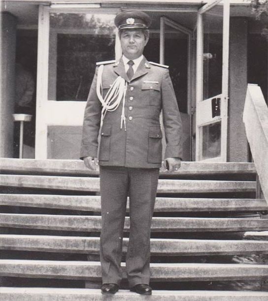 Colonelul Viorel Croitoru, sotul Elenei Merisoreanu, pe lista celor ...