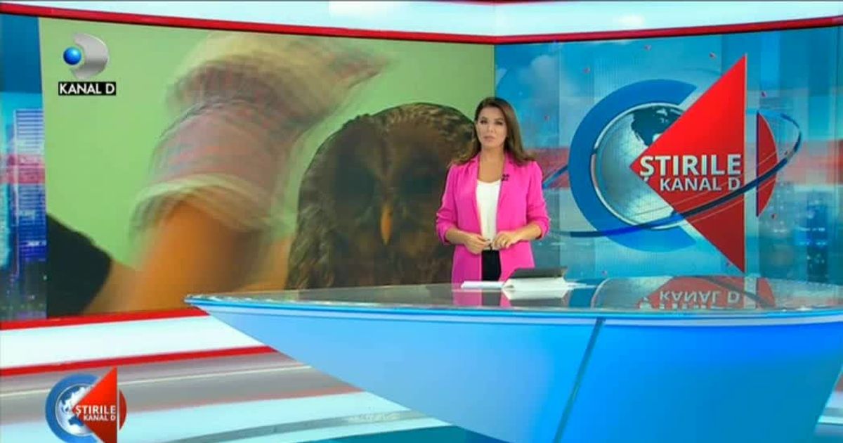 VIDEO: Are doi ochi mari, un cioc puternic si este cea mai noua ...