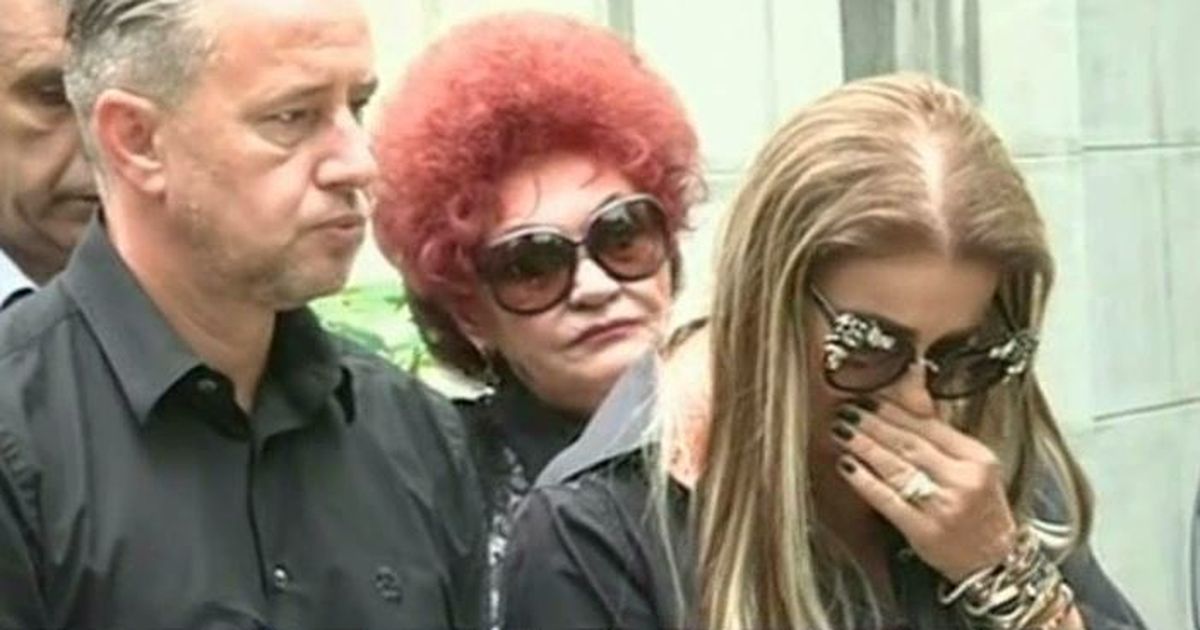 Imagini de la pomana de 40 de zile a Ionelei Prodan! Elena Merisoreanu ...
