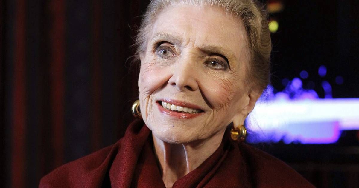 Actrita si cantareata Maria Dolores Pradera a murit! - Stirile Kanal D