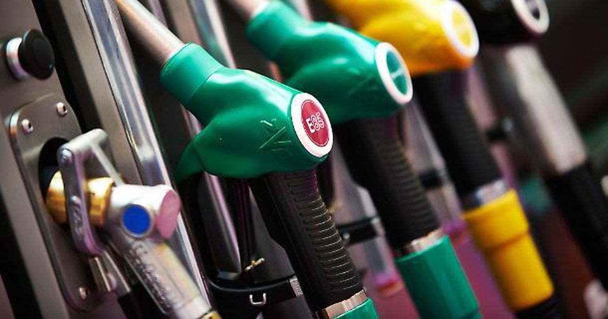 Motorina si benzina isi schimba denumirea! Cum le vei gasi de acum ...