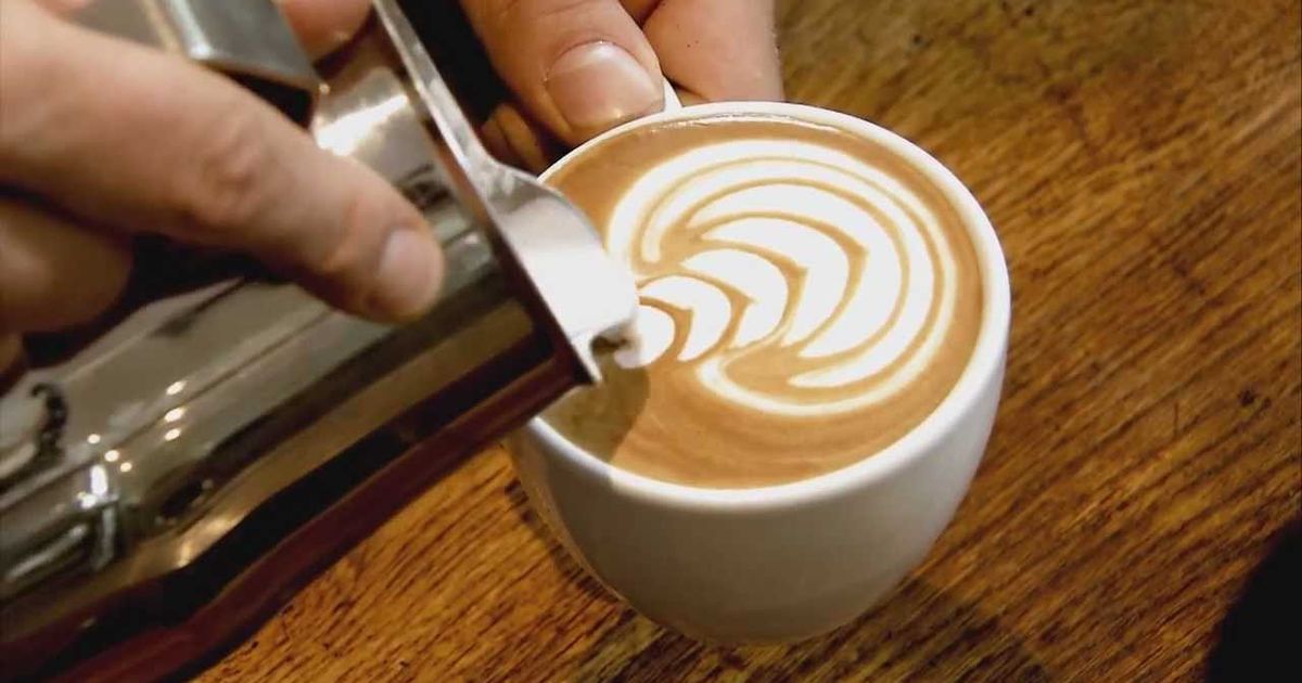 Specialist in prepararea cafelei: "Romanii nu stiu sa bea cafea ...